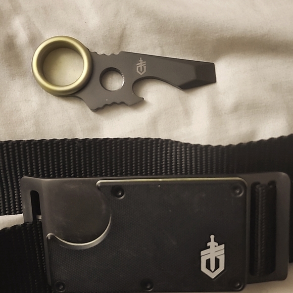 Gerber | Accessories | Gerber Gdc Belt Tool W Pry Bar And Bottle Opener ...